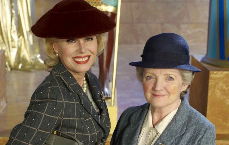 Miss Marple: Assassinio allo specchio trama, cast, finale, attori, dove girato