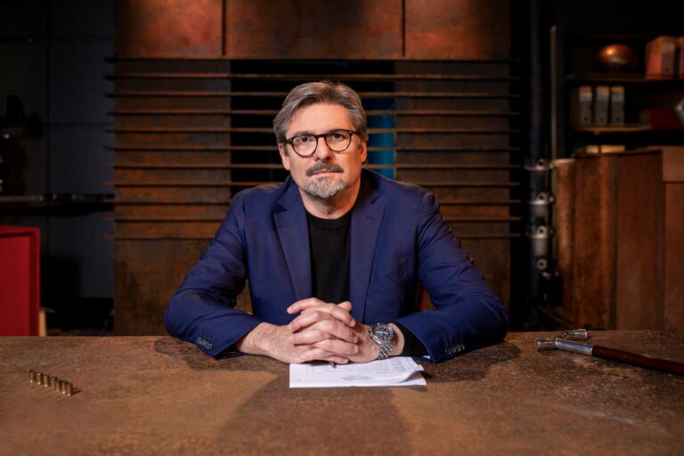 Pino Rinaldi Rai 2, Detectives, puntate, argomenti, ospiti, quando in onda