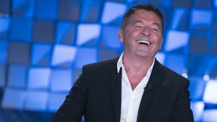 Nove Comedy Club 25 gennaio, Sarà capitato anche a voi, trama