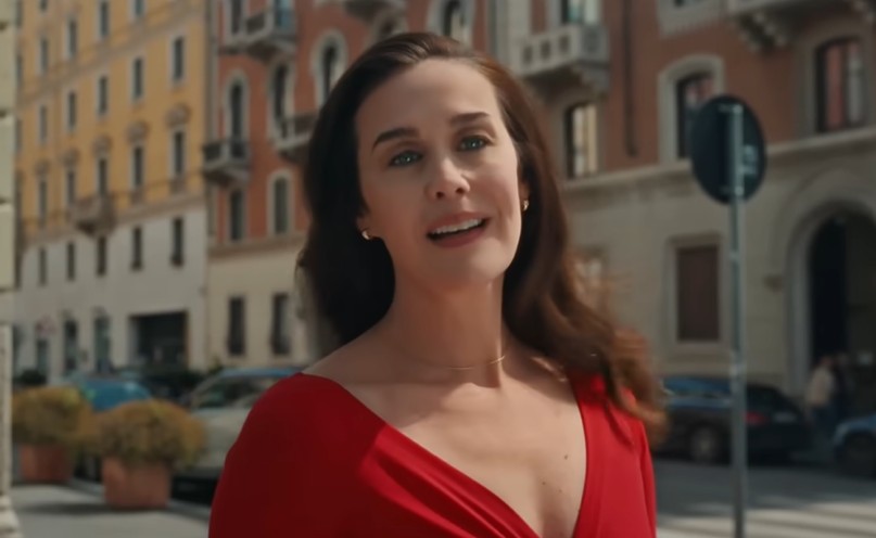 Pubblicità Iliad Megan Gale, curiosità, recensione, polemiche